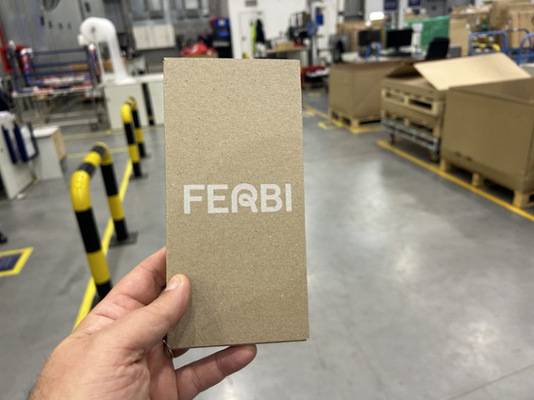 Celulares reacondicionados: cómo son los móviles de Ferbi - Bahía César