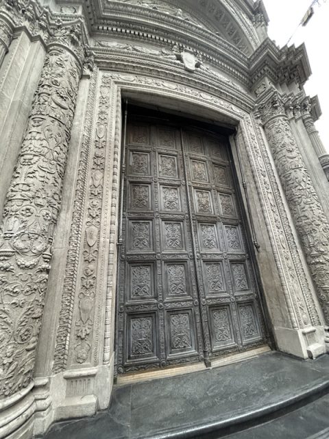 El edificio del First National Bank of Boston: un ícono de Buenos Aires ...