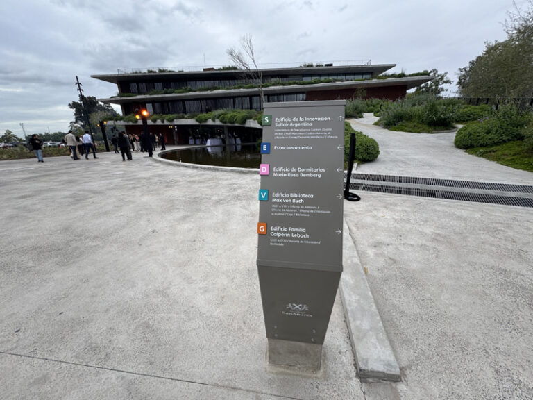 La Universidad de San Andrés abre un edificio para impulsar la innovación - Bahía César